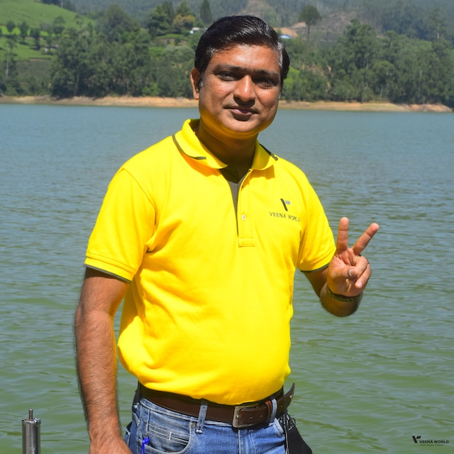 Tushar Shinde- Tour Manager in Mulund, Mumbai | Veena World Tushar Shinde- Tour Manager in Mulund, Mumbai | Veena World